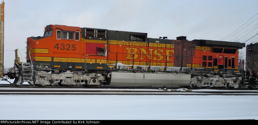BNSF 4325